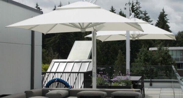 Exploring Types of Rooftop Umbrellas: Best Patio Umbrellas of 2023 Guide